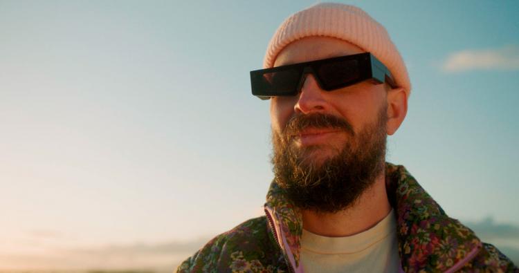 Snap präsentiert AR-Brille